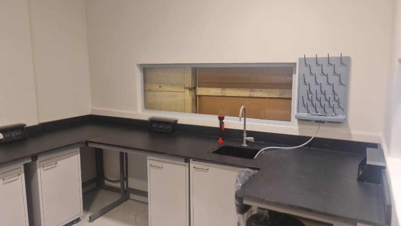 Lab Furniture – 2A-Lab Tech